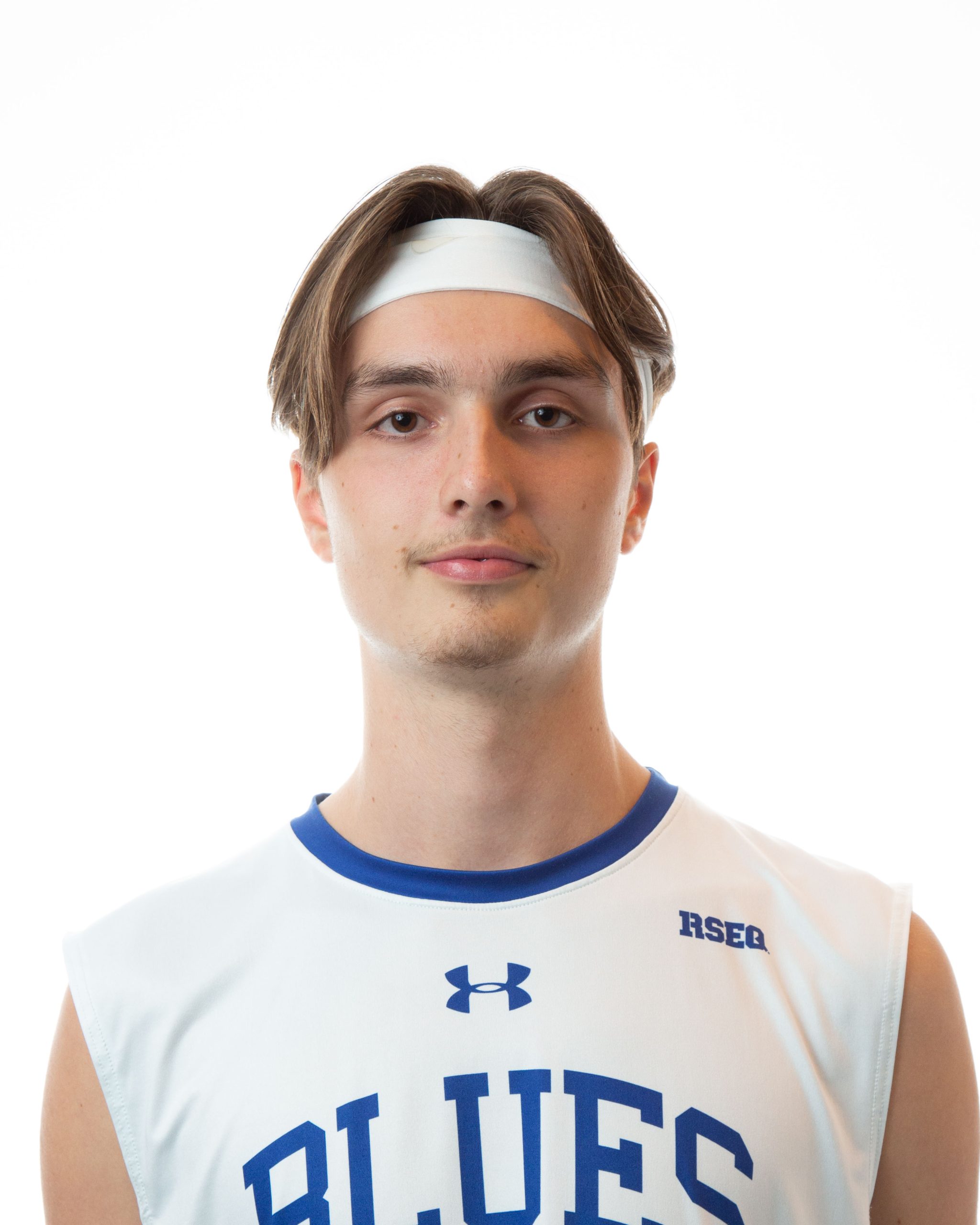 Blue Georgeson – Volleyball